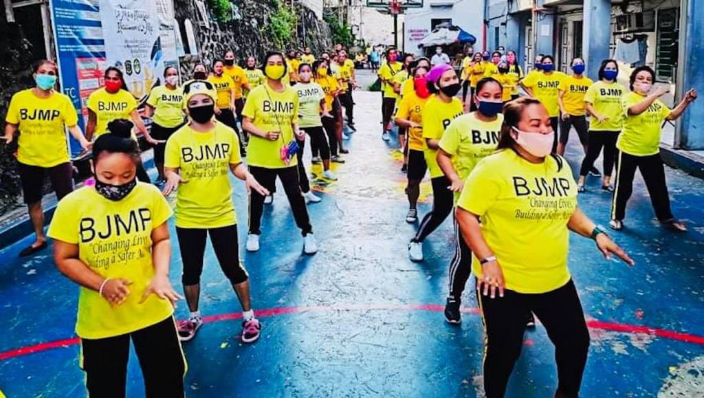 In cramped Philippine prison, authorities get creative to expand ...